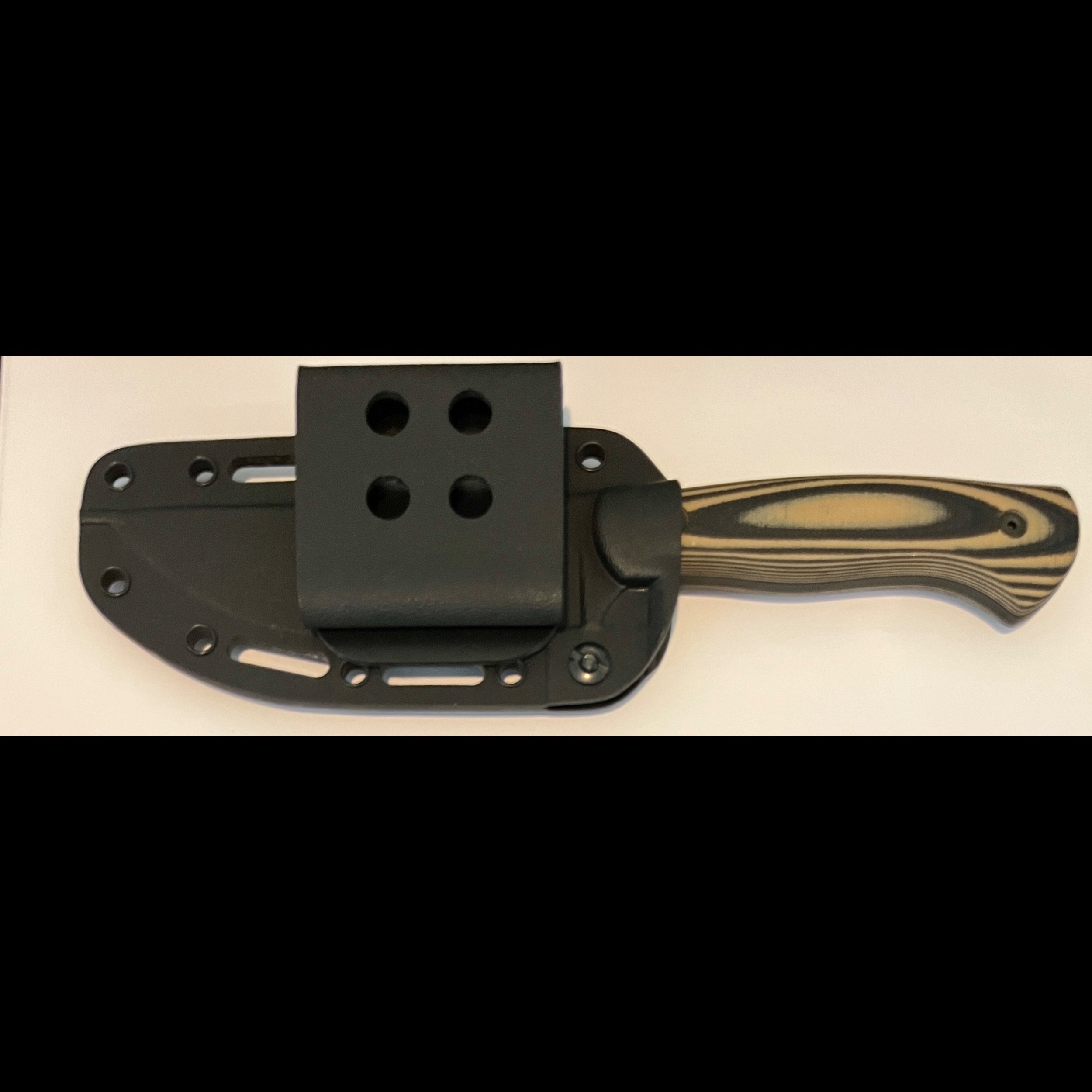 Bladebinge - MKC Stonewall Skinner - Tan & Black